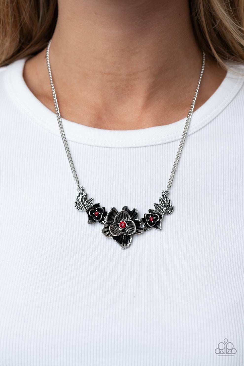 Botanical Breeze - red - Paparazzi necklace – JewelryBlingThing