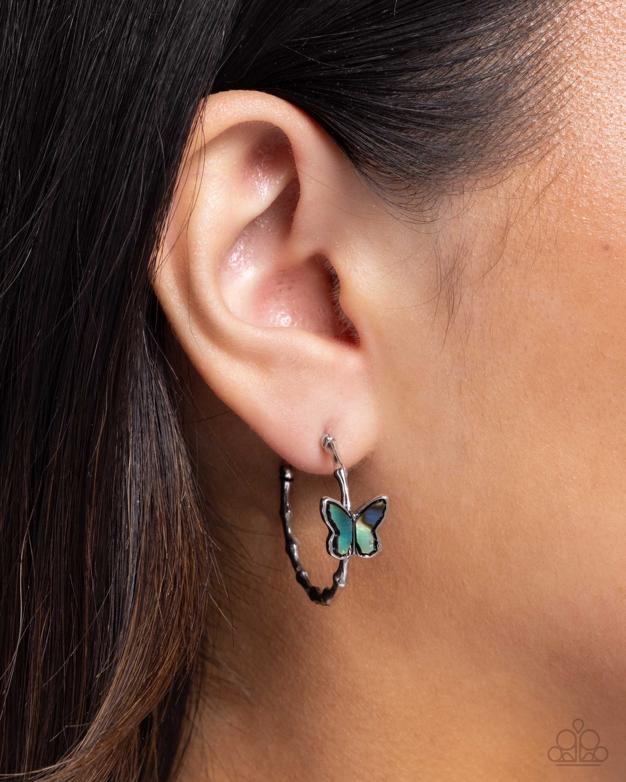 Butterfly Beginning - blue - Paparazzi earrings – JewelryBlingThing