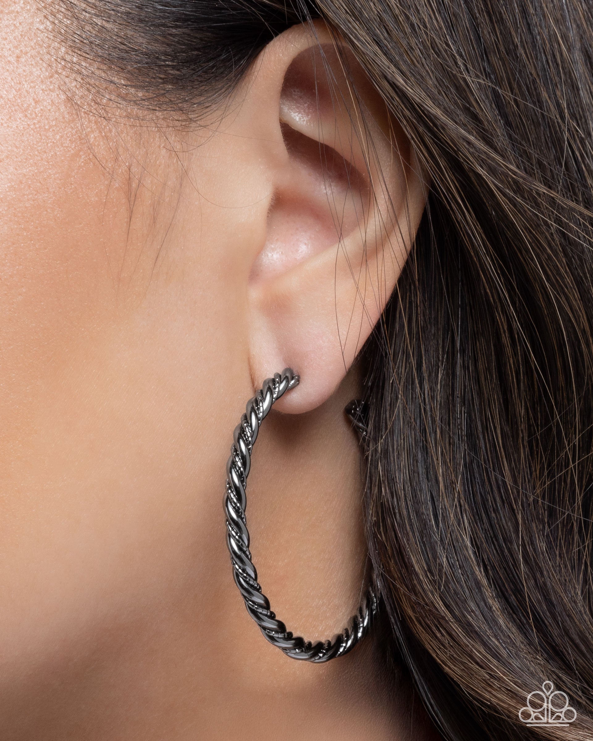 Coiled Class - black - Paparazzi earrings – JewelryBlingThing