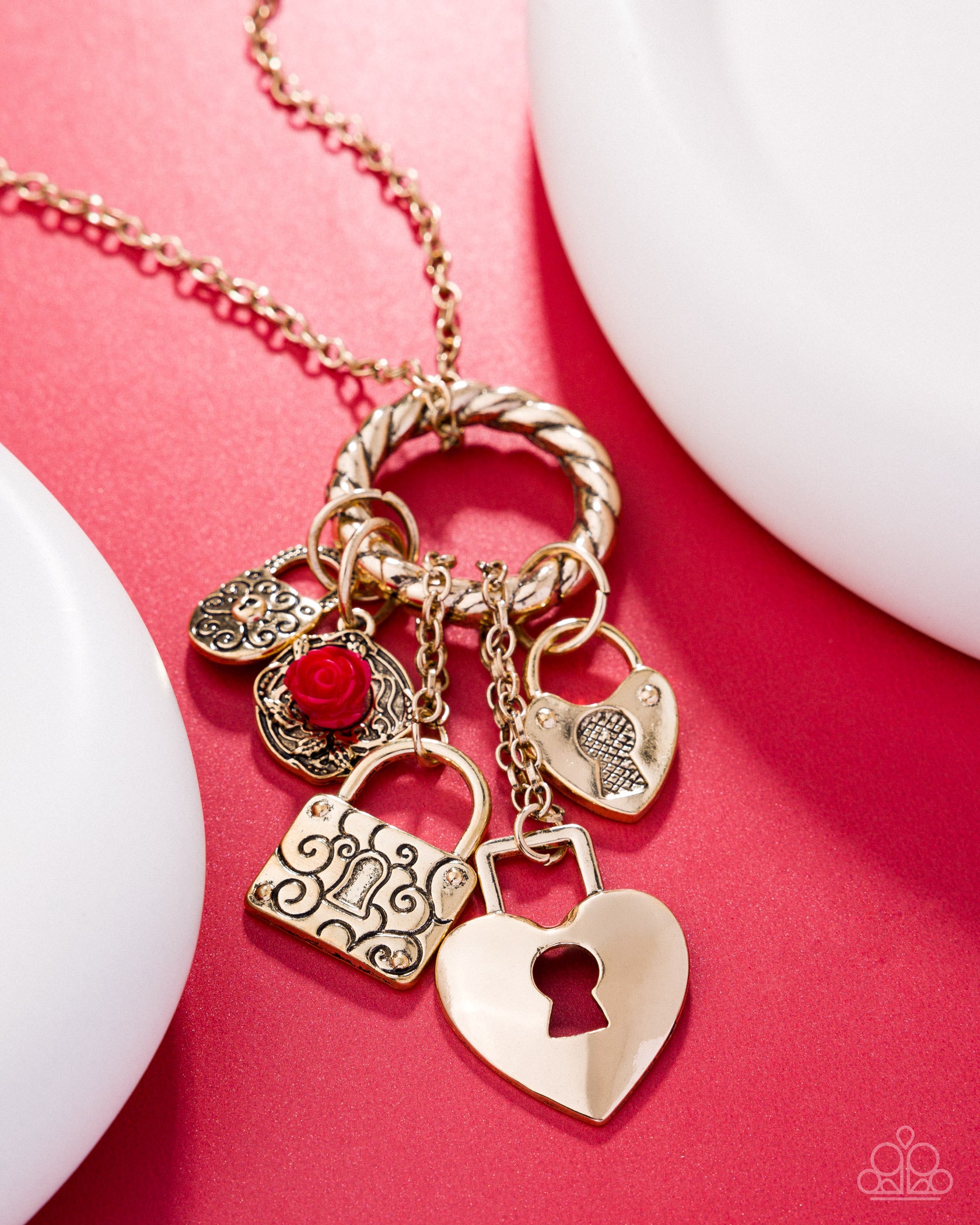 Leisure Locks - red - Paparazzi necklace – JewelryBlingThing