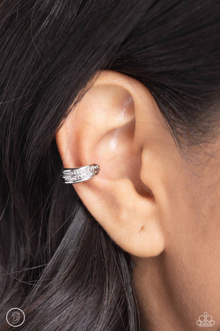 Serrated Season - silver - Paparazzi ear cuff – JewelryBlingThing