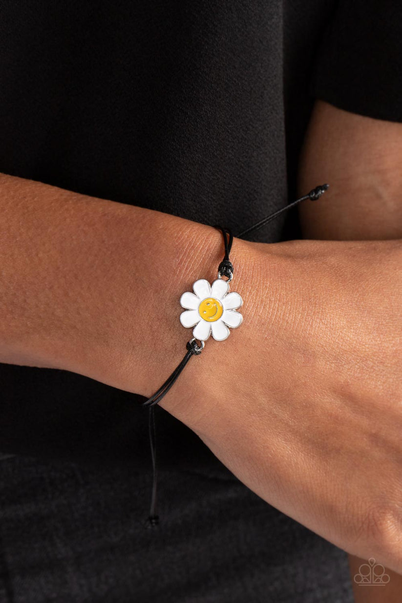 DAISY Little Thing - black - Paparazzi bracelet – JewelryBlingThing