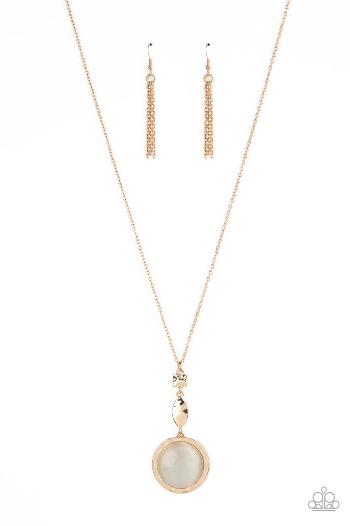 Magic Carpet Cruise - gold - Paparazzi necklace – JewelryBlingThing