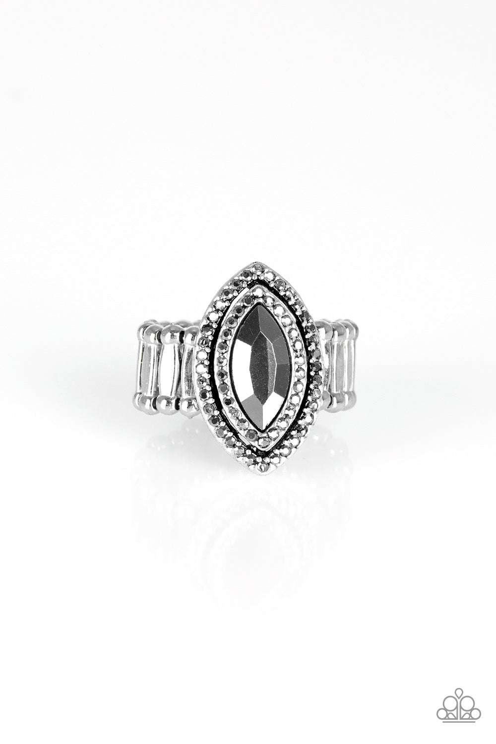 Modern Millionaire - silver - Paparazzi ring – JewelryBlingThing