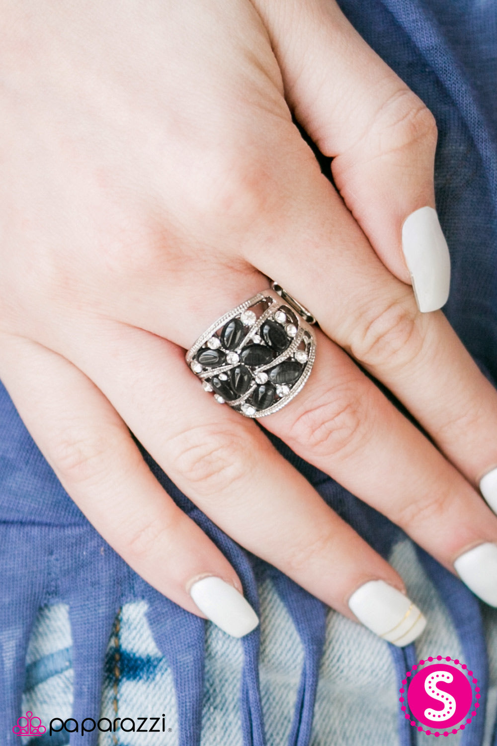 Moonbeam Light - Black - Paparazzi ring – JewelryBlingThing